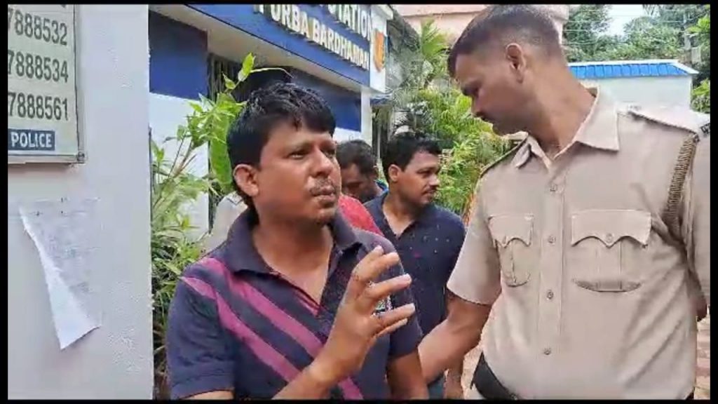 West Bengal Panchayat Elections 2023: তৃণমূল কংগ্রেস প্রার্থীর বাড়ি থেকে বোমা তৈরির মশলা উদ্ধার ...